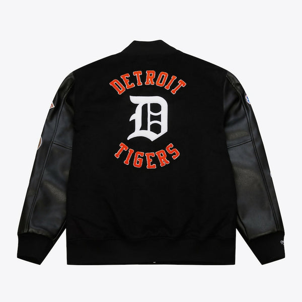 Detroit Tigers Black Logo Patch Varsity – All Things Marketplace